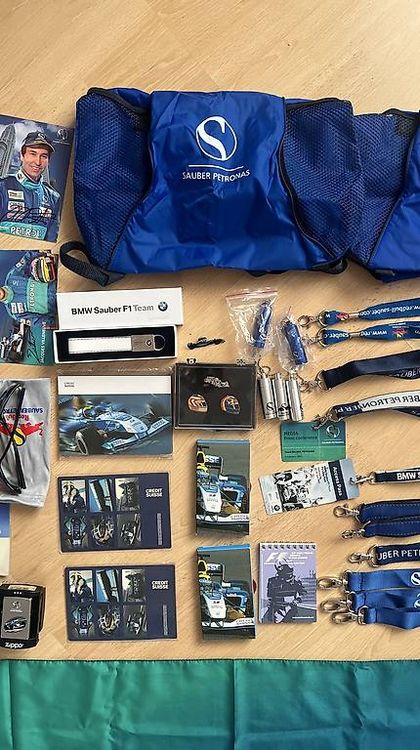 Sammlerset Red Bull Sauber Petronas F1 Raritäten ab 1993 (Gebraucht) in ...