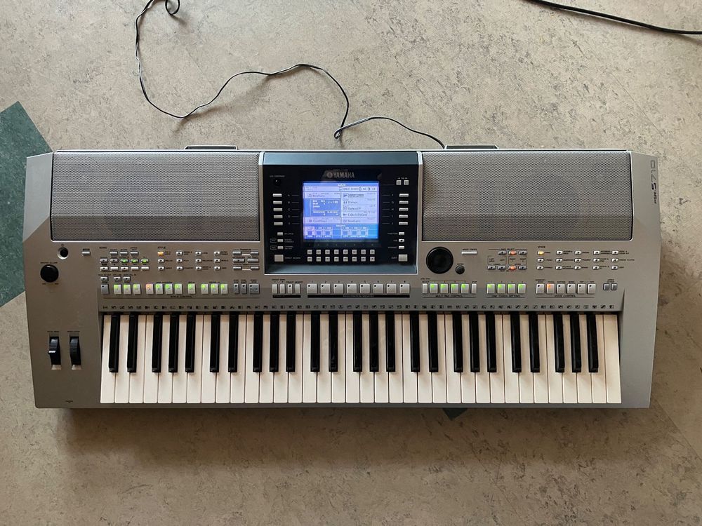Yamaha PSR-S710 (Gebraucht) in Geuensee für CHF 350 – nur Abholung auf ...