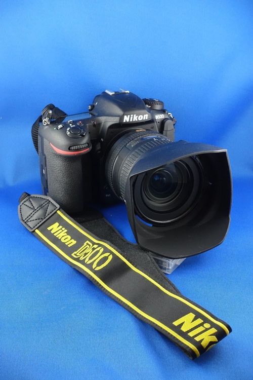 Nikon D500 + AF-S Nikkor 16-80mm 1:2.8-4 | Kaufen auf Ricardo