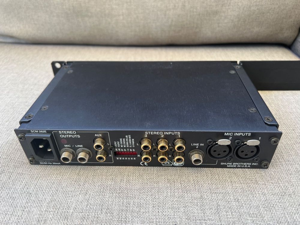 Shure SCM262 Stereo Rack Mixer (Gebraucht) in Giubiasco für CHF 149 ...