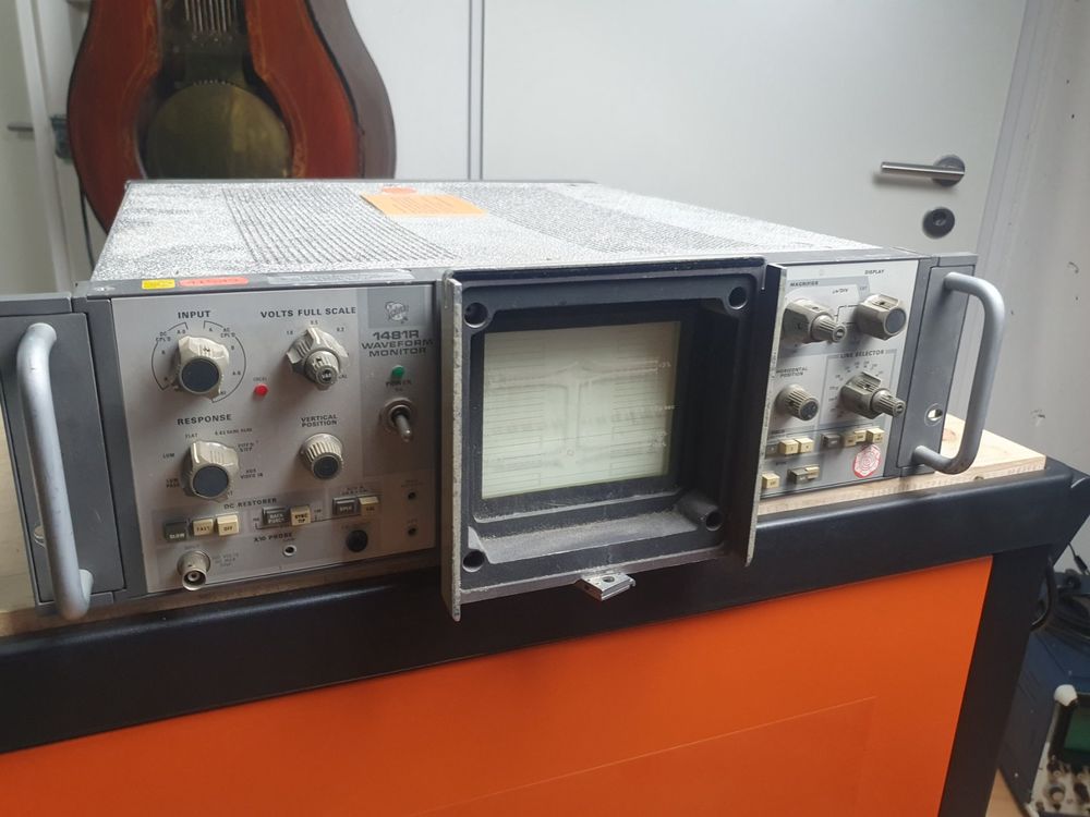 Tektronix 1481R Waveform Monitor | Kaufen auf Ricardo