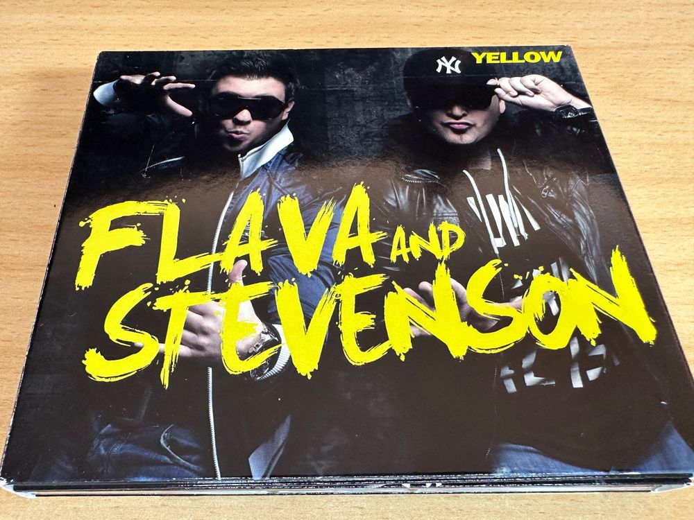 Flava & Stevenson - Yellow - 2 CDs + DVD (Gebraucht) in Rikon im ...