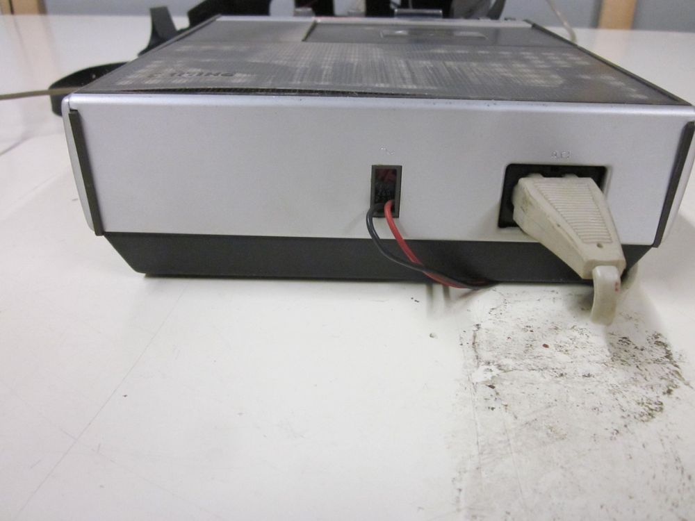 PHILIPS Cassette Recorder N2209 Automatic 1971-1976 (Defekt) in Grand ...