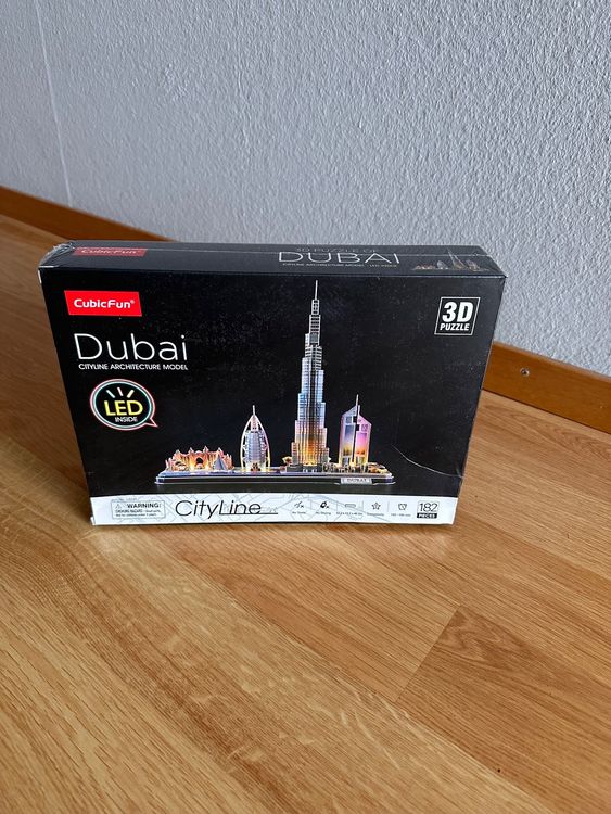 3D Puzzle mit LED - Dubai Cityline Architecture Model (Neu und originalverpackt) in Bolligen für ...
