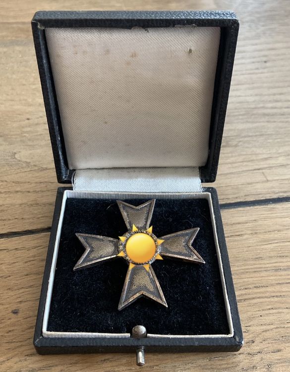 KVK 1. Klasse ohne Schwertern im Etui (Gebraucht) in Langenthal für CHF ...