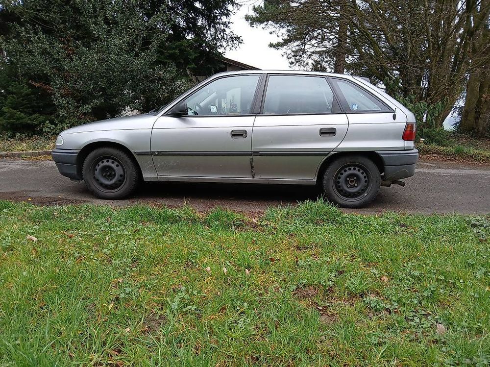 Opel Astra 1995 Oldtimer (Gebraucht) in Luzern für CHF 500 – nur ...