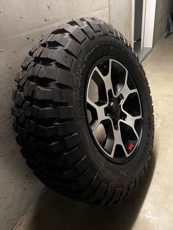 Jeep Wrangler Rubicon 255/75R17 Mud-Terrain Rädersatz (NEU) (Neu und originalverpackt) in Winkel ...