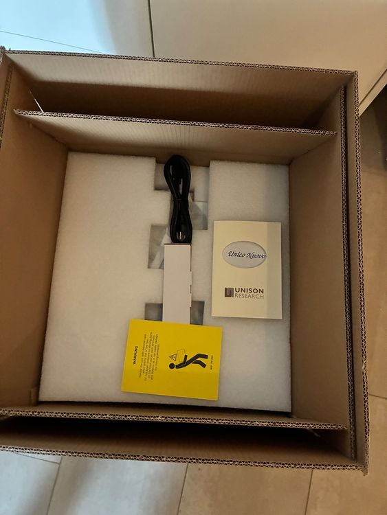 Unison Research Unico Nuovo Hybrid Vollverstärker Neu & OVP (Neu und ...