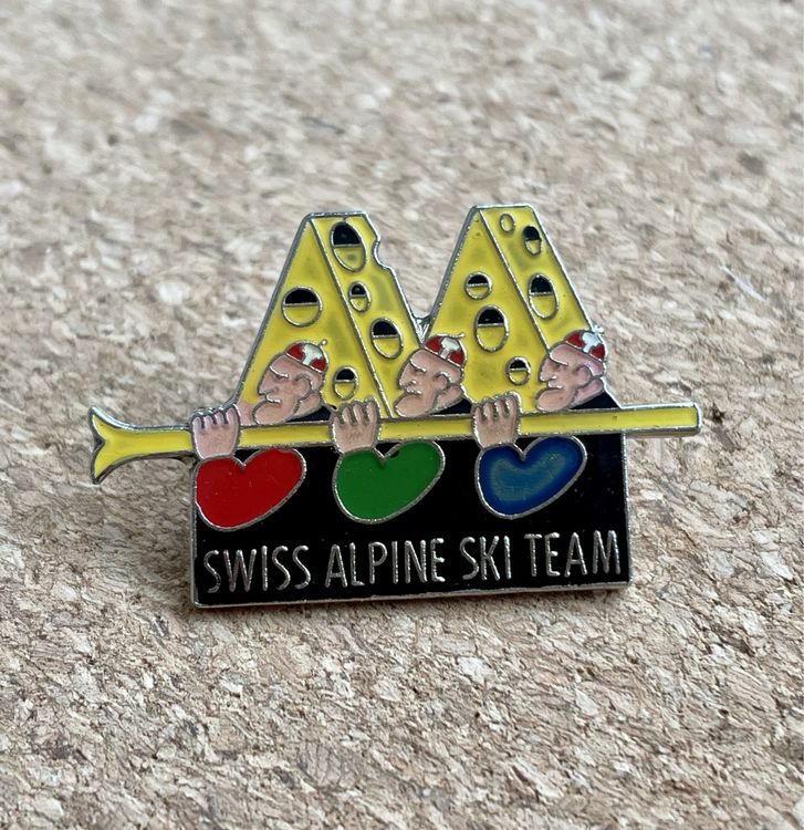 Pin’s SWISS ALPINE SKI TEAM | Kaufen auf Ricardo