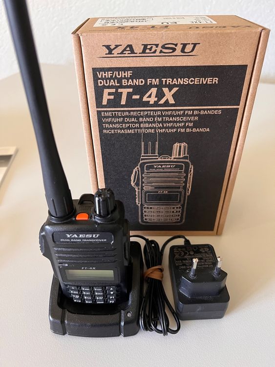 Yaesu Handfunkgerät FT-4X | Kaufen auf Ricardo