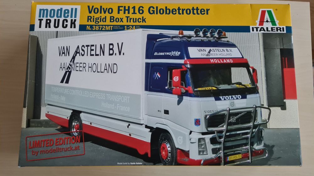 1:24 Volvo FH16 rigid box Globetrotter - Italeri 3872MT (Neu (gemäss ...