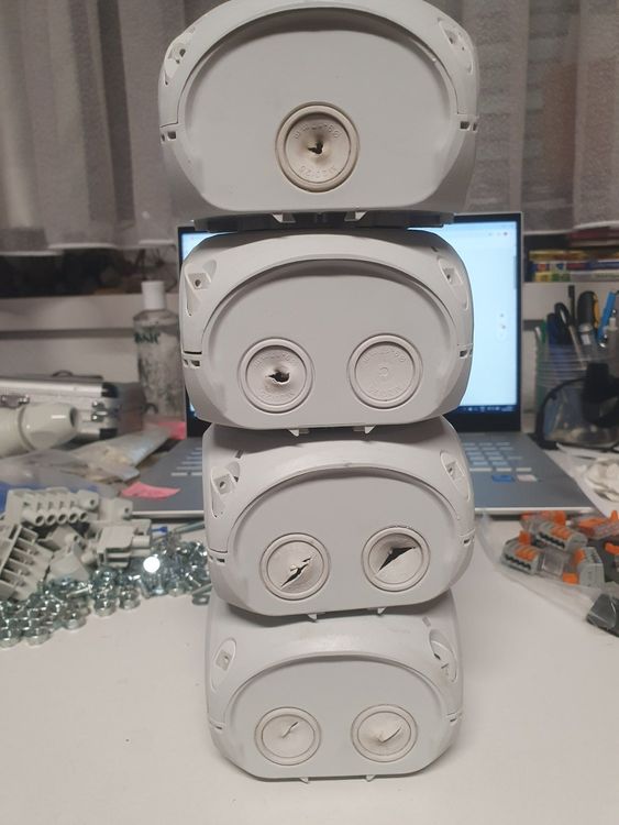 Hensel Kabelabzweigdose DK 0400 G AP-Abzweigdose 104x104x70 (Gebraucht ...