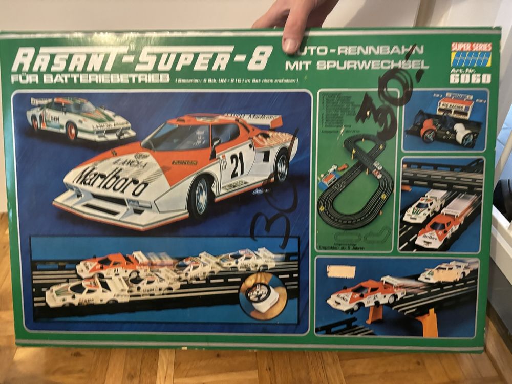 Rasant Super 8 Autorennbahn mit Spurwechsel, Retro (Gebraucht) in Jona ...
