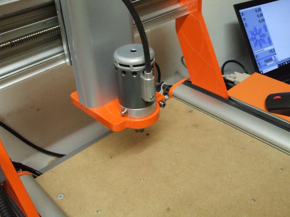 STEPCRAFT CNC mit HF Spindel Estlcam Software und Laptop (Neu (gemäss ...
