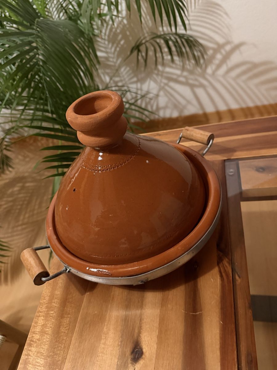 Authentic Moroccan Tagine - Perfect for Winter Cooking! (Neu (gemäss ...