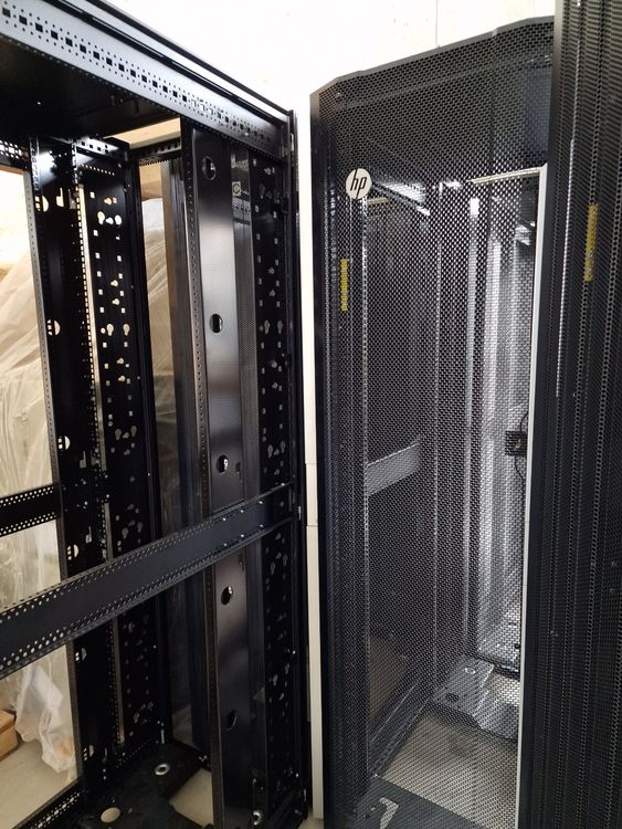 Diverse HP G3 Fullsize 42U Server Racks (Gebraucht) in Geltwil für CHF ...