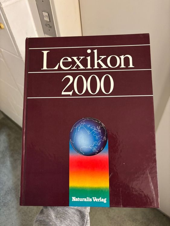 Lexikon 2000 / Band 1-20 (Gebraucht) in Bern für CHF 50 – nur Abholung ...