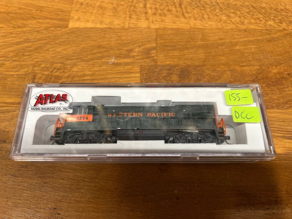 Spur N Atlas Western Pacific U23B DCC Digital (Gebraucht) in Brislach für CHF 76.5 – mit ...