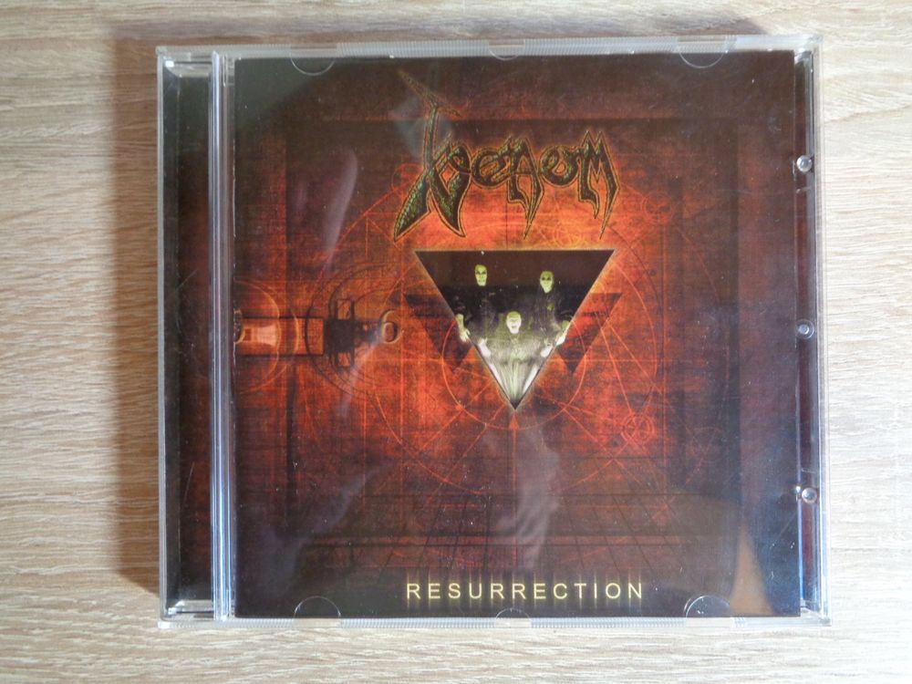 VENOM - RESURRECTION | Kaufen auf Ricardo