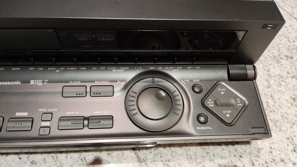 PANASONIC NV-HS1000 SUPER VHS VIDEORECORDER | Kaufen auf Ricardo