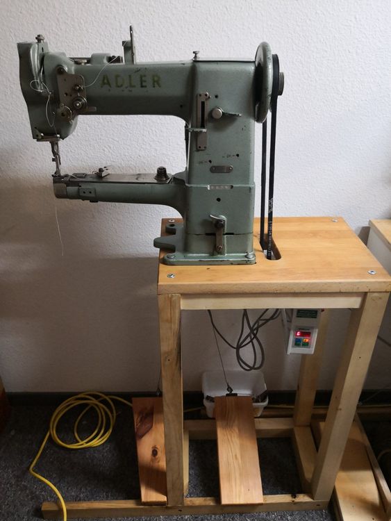 Adler 69 Polster Leder Nähmaschine (Gebraucht) in Wahlen b. Laufen für ...