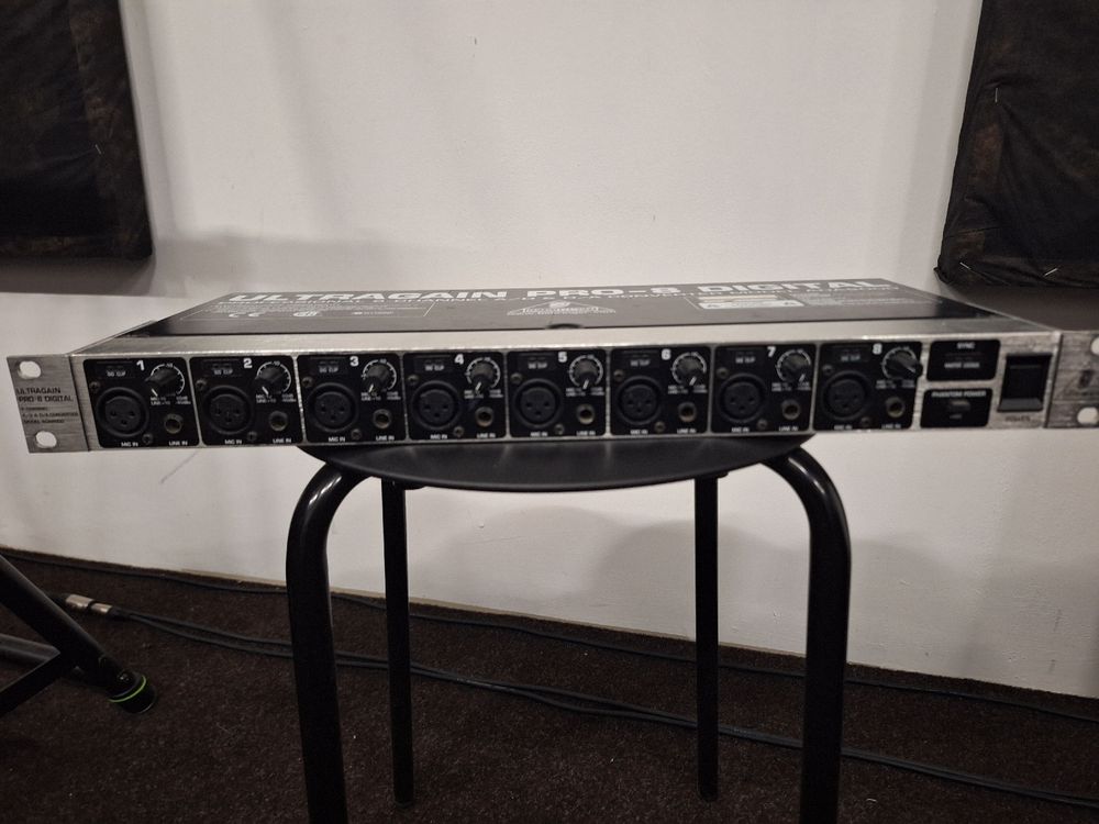Behringer Ultragain Pro-8 Digital ADAT Microphone Preamp (Gebraucht) in ...
