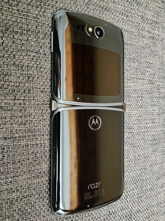Motorola Razr 5G, 256 GB, Polished Graphite (Gebraucht) in Emmen für ...