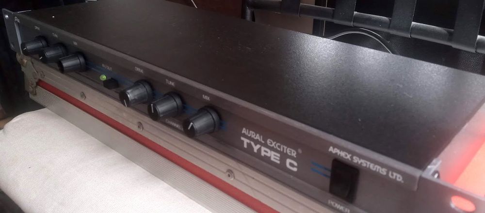 Aphex Aural Exciter Type C Model 103 (Gebraucht) in Einsiedeln für CHF 118 – nur Abholung auf ...