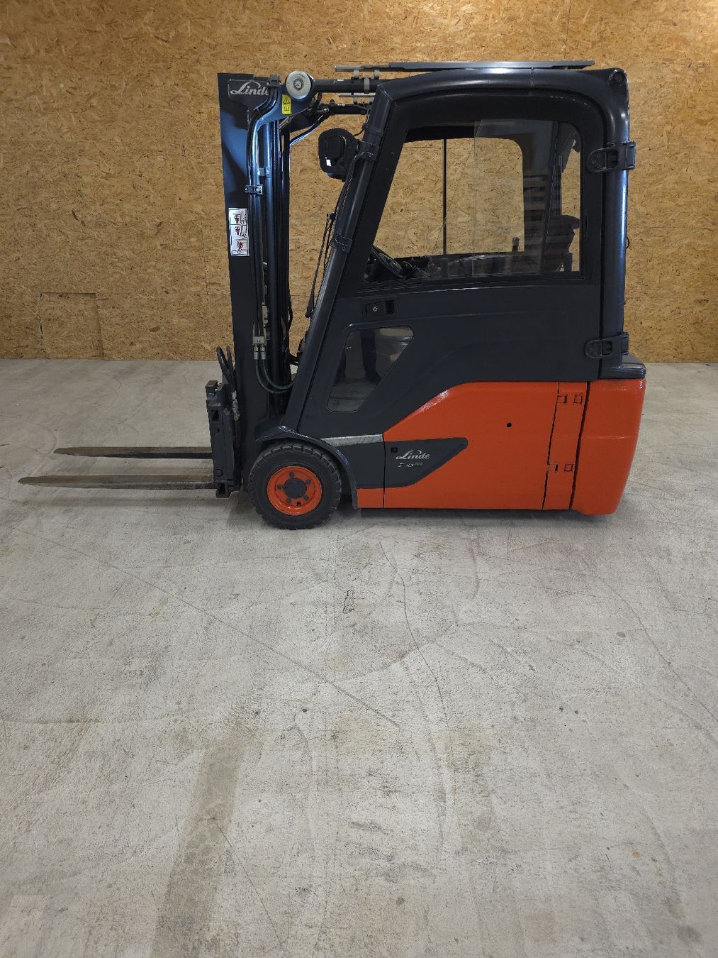 Linde E16 EVO Stapler (Gebraucht) in Buttikon SZ für CHF 8800 – nur ...