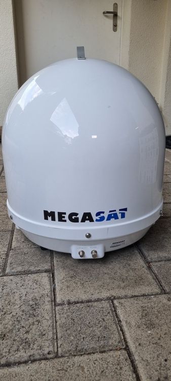 MEGASAT *Receiver und Fernseher* inkl. Halterung | Kaufen auf Ricardo