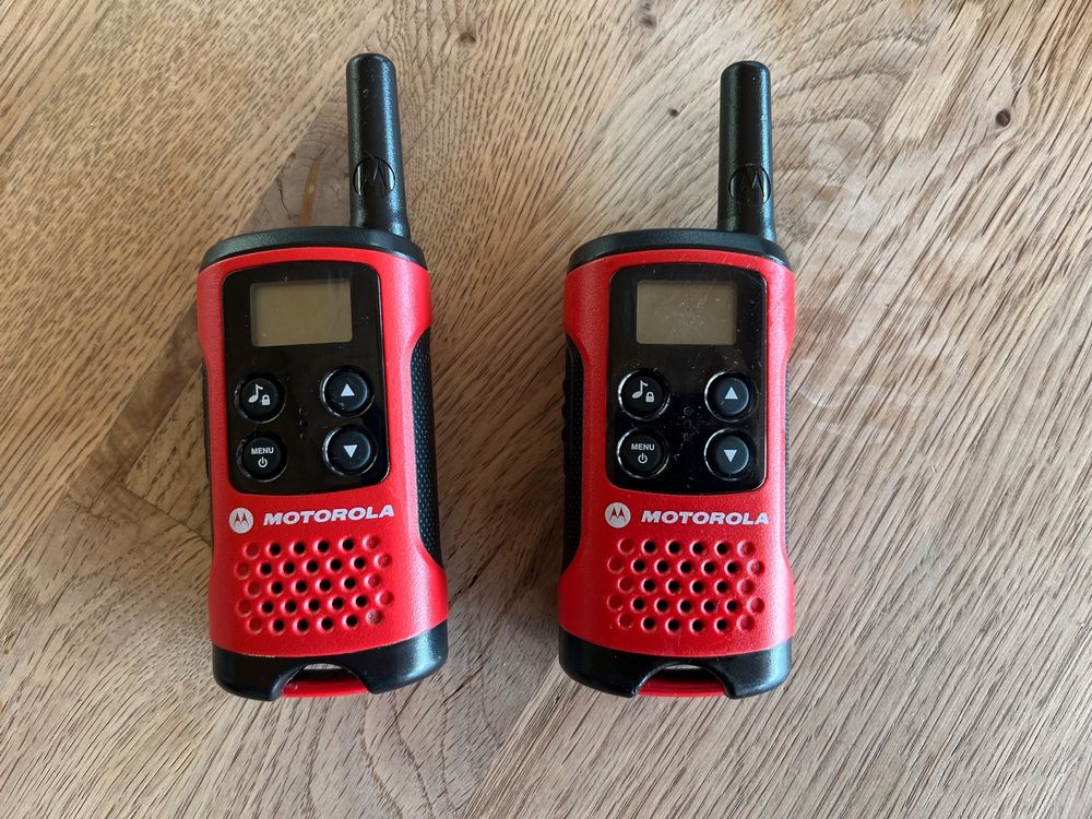Motorola T40 WALKIE-TALKIE (Gebraucht) in Zürich für CHF 21 – mit ...