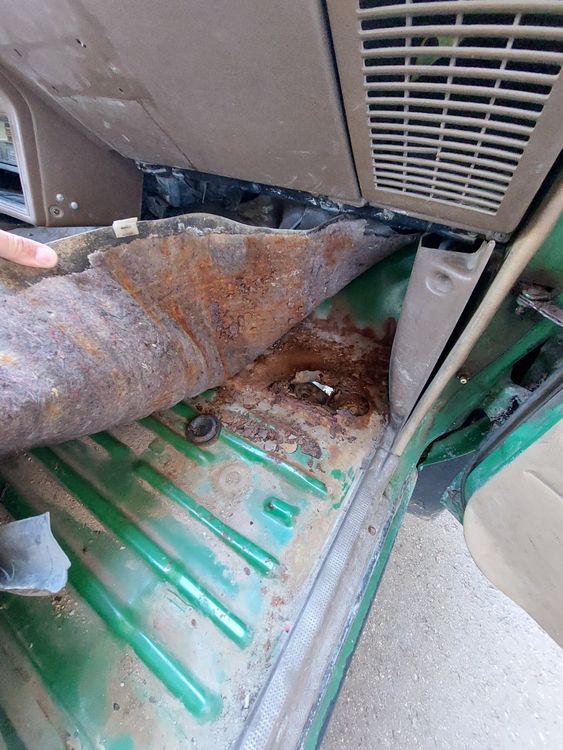 Toyota Hilux LN65 (Gebraucht) in St-George für CHF 3000 – nur Abholung ...