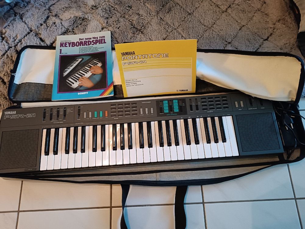 Keyboard Yamaha PSR-21 (Gebraucht) in Obfelden für CHF 46 – nur ...