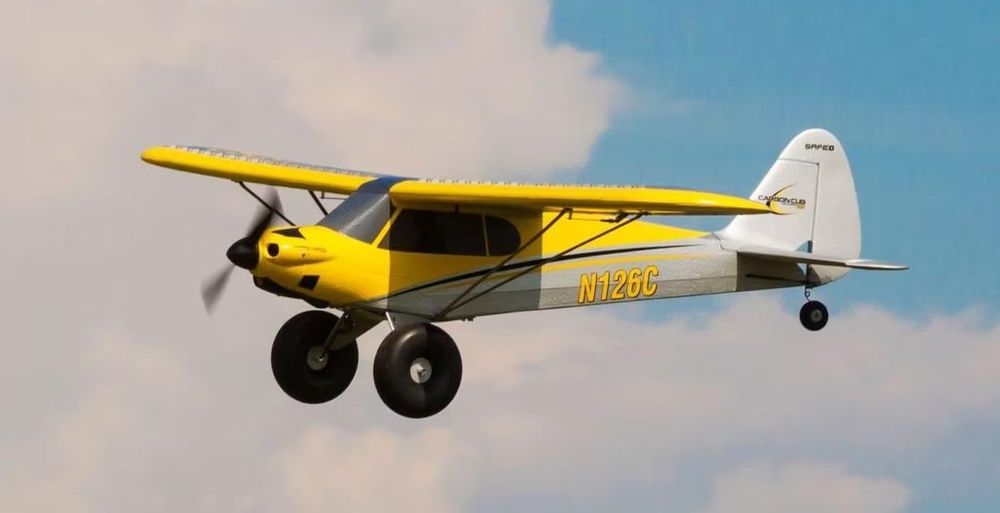 Neuer E-Flite Carbon Cub S2, SAFE BNF 1300mm (Neu und originalverpackt ...