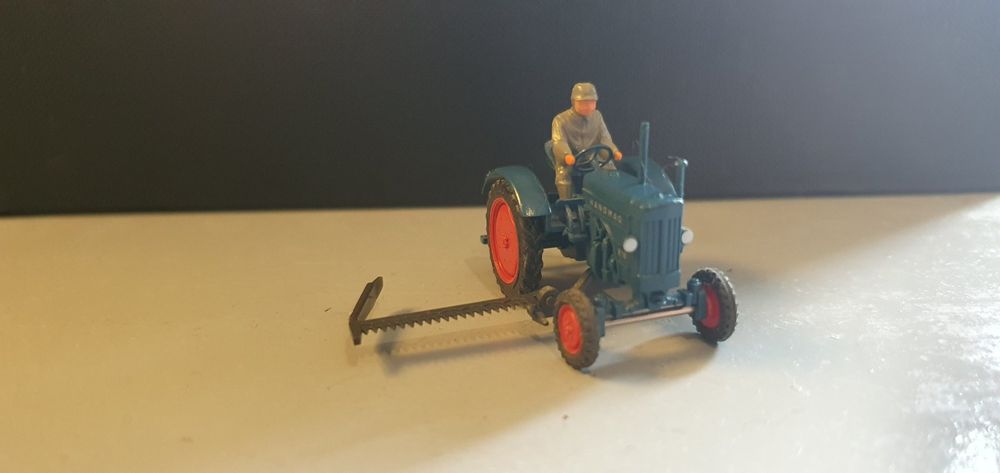 5 klassische Traktoren | Kaufen auf Ricardo