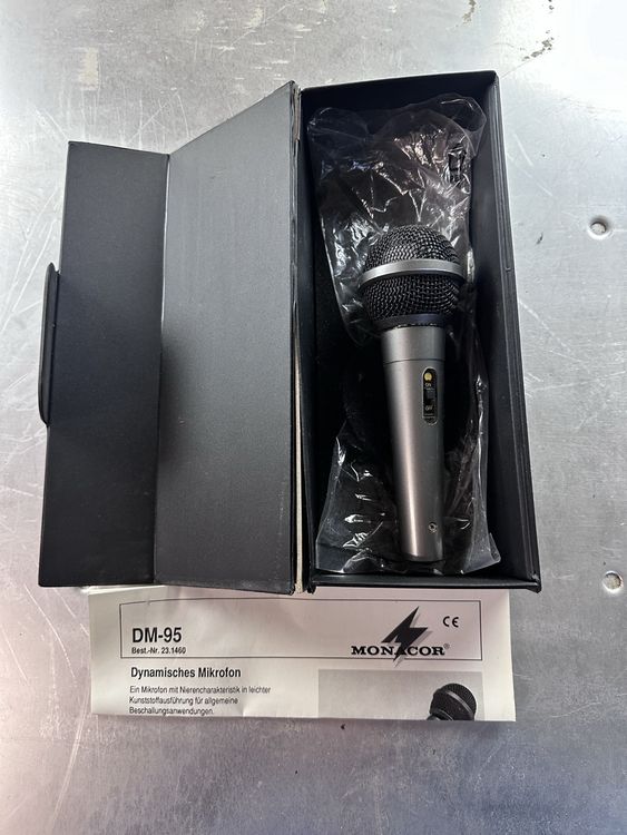 Dynamisches Mikrofon Monacor DM-95 (Gebraucht) in Langenthal für CHF 1 – nur Abholung auf ...