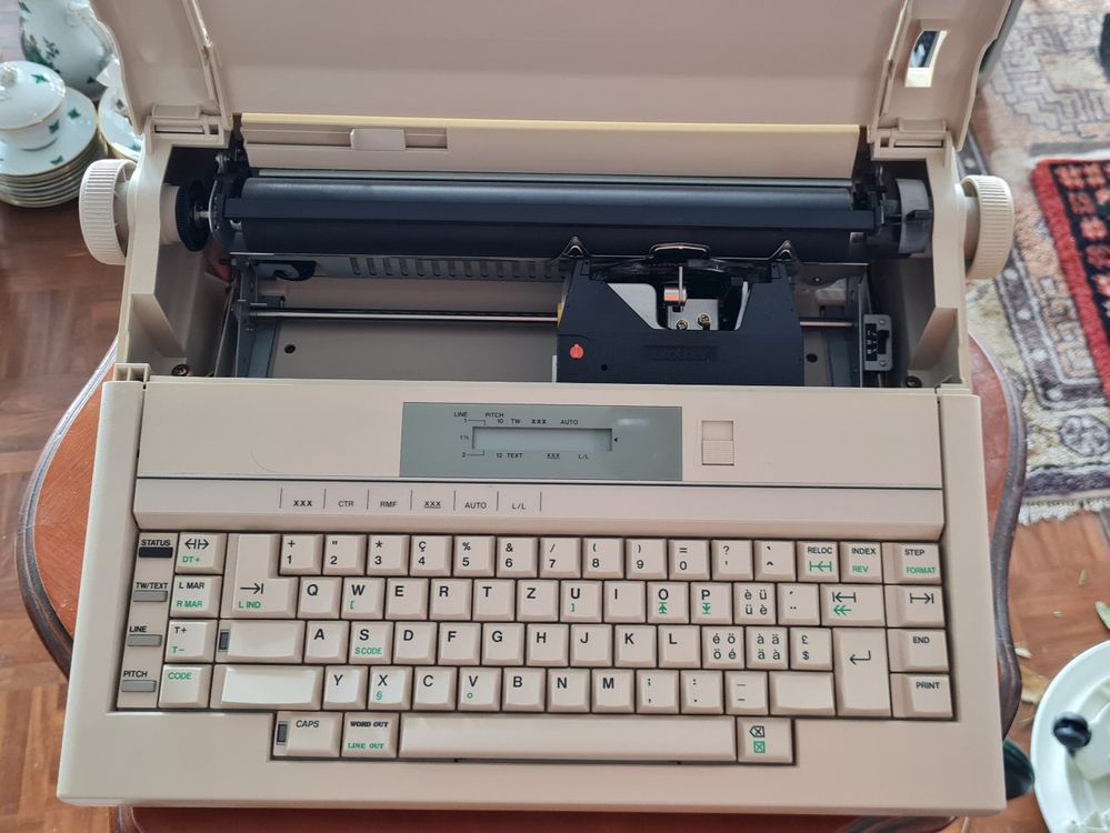 Brother AX-25 elektr. Schreibmaschine | Kaufen auf Ricardo