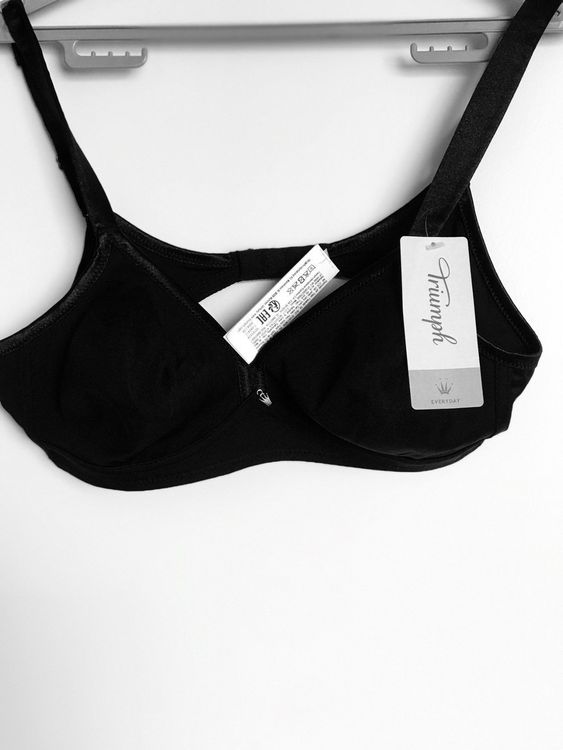 Neue nie getragene Triumph BH Gr.80A (Neu (gemäss Beschreibung)) in Zumikon für CHF 22 – mit ...