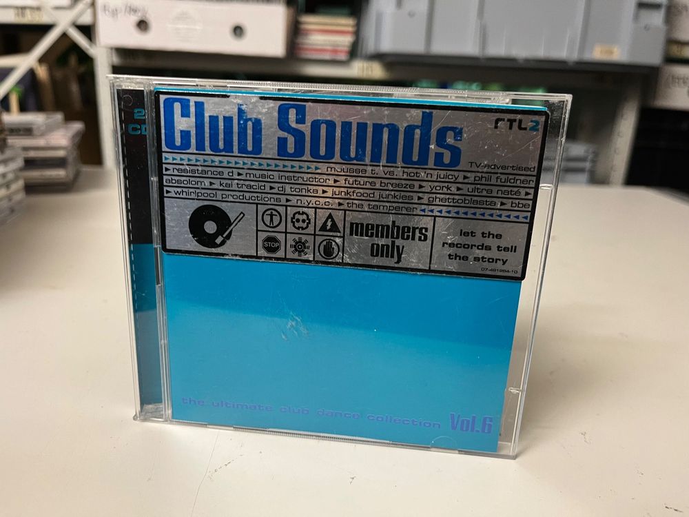 Club Sounds Vol.6 - HI21A (Neu (gemäss Beschreibung)) in Küsnacht ZH ...