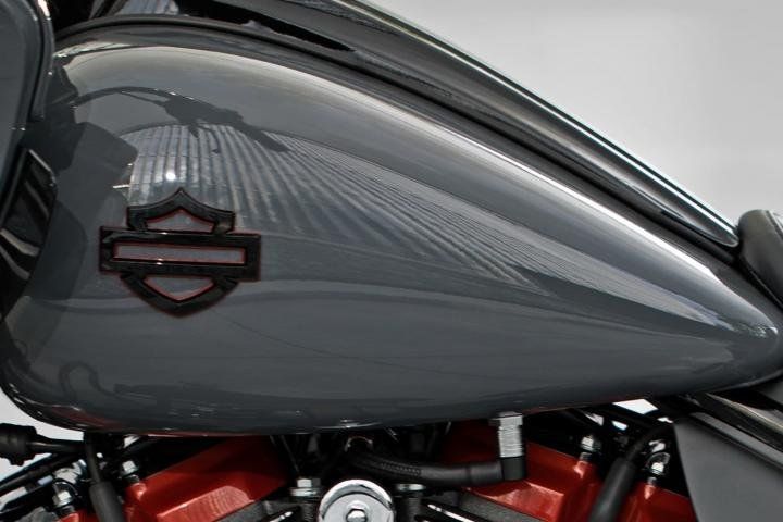 Original Harley Davidson Tank Emblem CVO (Neu und originalverpackt) in ...