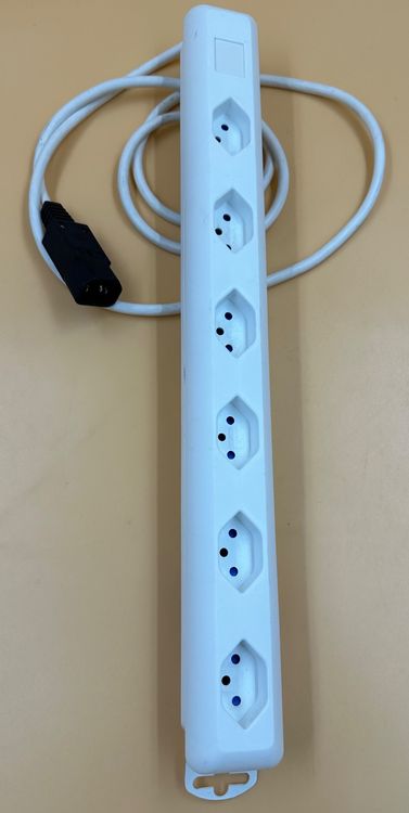 Steckerleiste gem. Foto (Gebraucht) in Schlieren für CHF 7 – nur ...