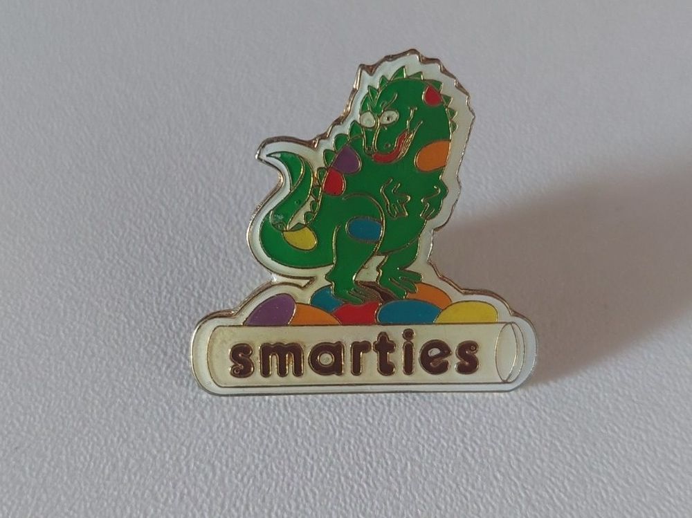 Pin Smarties (Gebraucht) in Erlinsbach für CHF 0.5 – mit Lieferung auf Ricardo kaufen