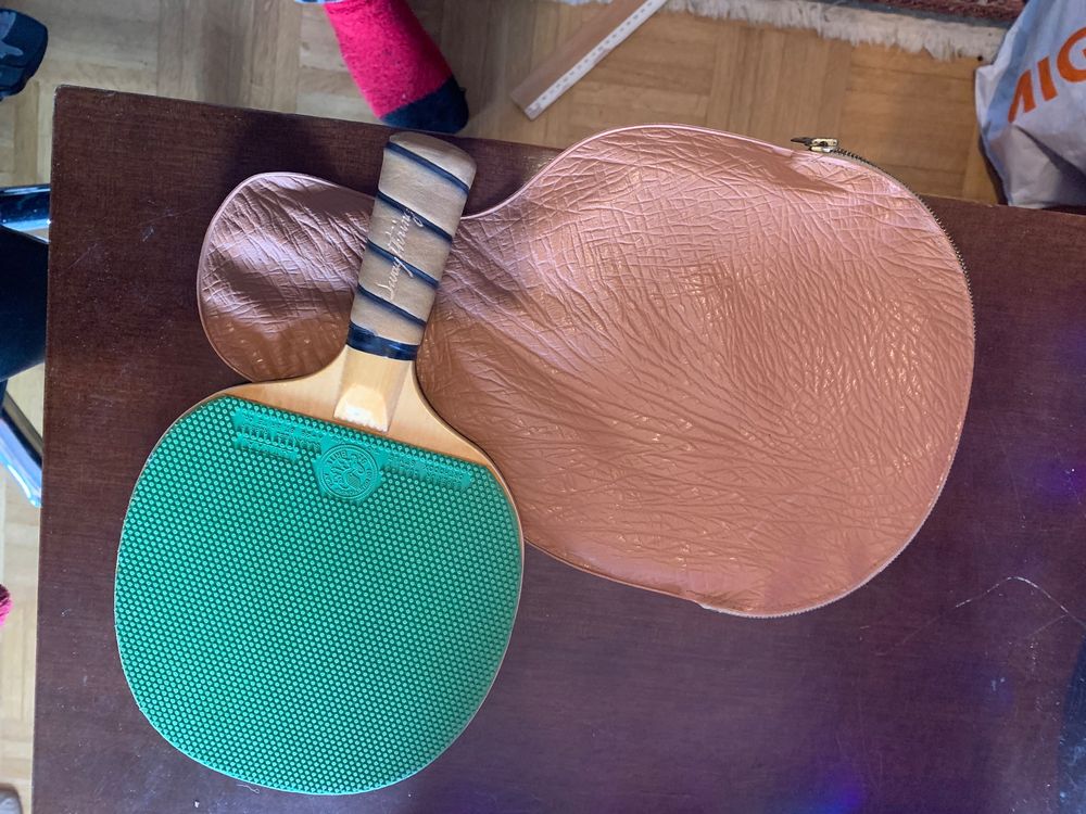 Raquette de Ping Pong Vintage et sa fourre (Neu (gemäss Beschreibung ...