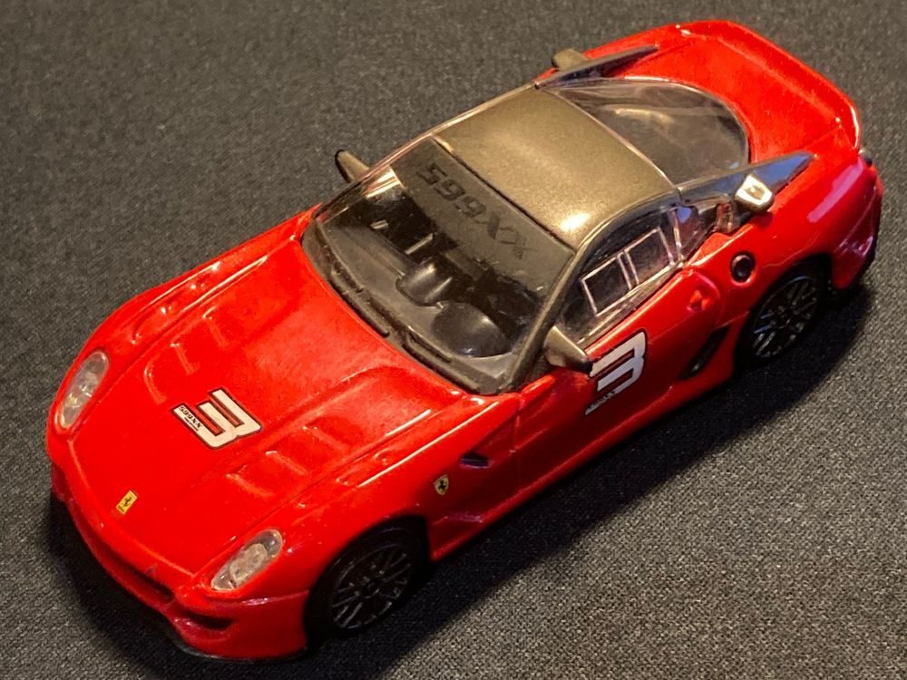 Ferrari 599XX - Bburago Modellauto rot - 1:43 (Gebraucht) in Chur für ...