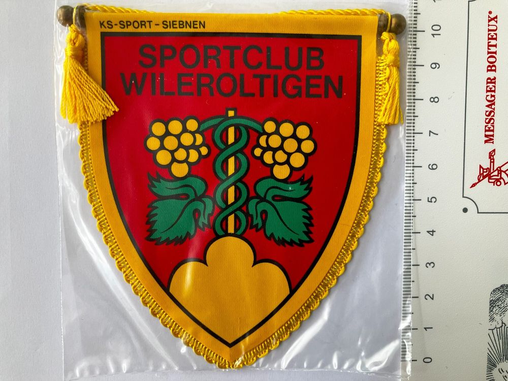 Vintage Fanion/Wimpel SPORTCLUB WILEROLTIGEN (Neu und originalverpackt) in Gland für CHF 10 ...
