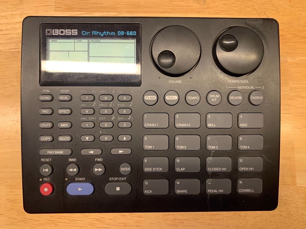 Boss Dr. Rhythm Dr-660 mit Adapter | Kaufen auf Ricardo