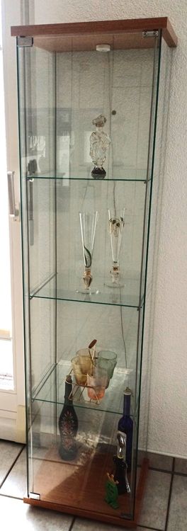 Ikea Glasvitrine Mit Beleuchtung
