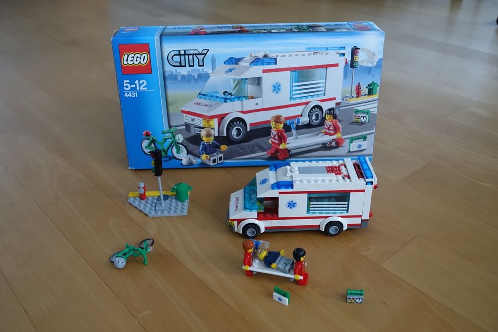 Lego City 4431 Krankenwagen (Gebraucht) in Wetzikon ZH für CHF 24.9 ...