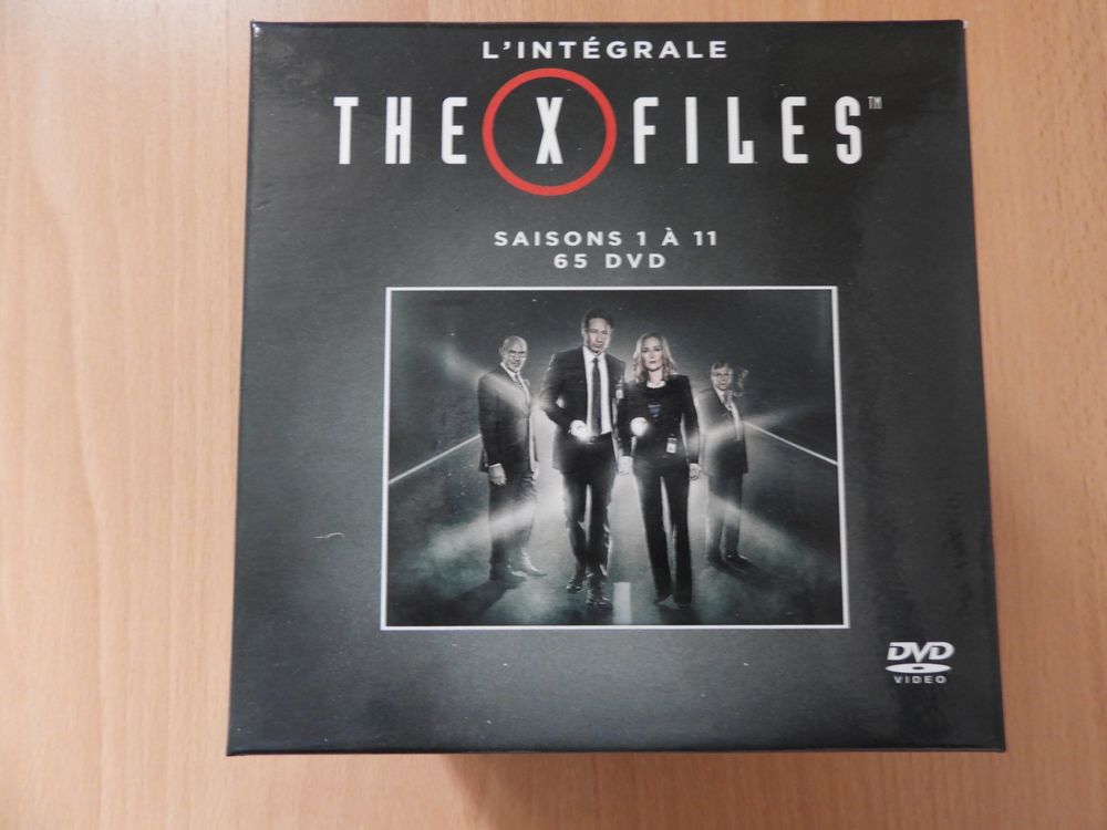 Coffret Intégrale X-Files Saisons 1 à 11 DVD (Neu (gemäss Beschreibung)) in Dombresson für CHF ...
