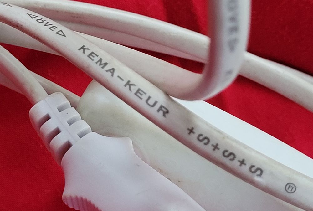 Vintage KEMA-KEUR Büro-/Tischlampe Metall 70er Jahre | Kaufen auf Ricardo